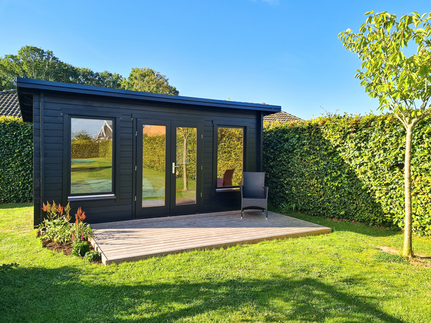 Simpelt havehus i moderne design - 14,2 m2 Jody | Sølund Huse